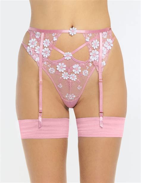 Eladie Embroidered Thong Boux Avenue Mands