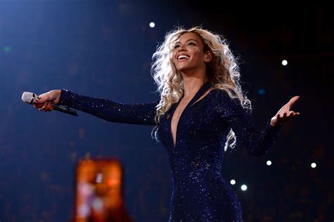 Beyonce Essay On How Gender Equality Is A Myth Ps Celebrity