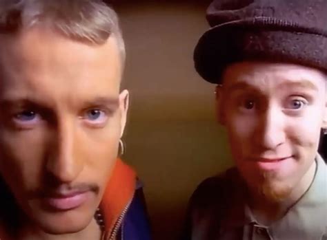 Amikor A Csernobil Rendezője A Svéd Hip Hop Mestere Volt Ezt Hallgatta