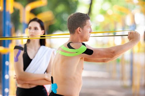 Arthroscopic Rotator Cuff Repair How Soon Can You Lift Your Arm Overhead After Surgery Gold