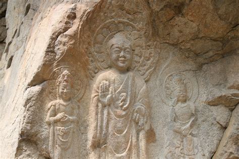 배운대로 읊조렸지만 역시나 부족한 백제의 미소