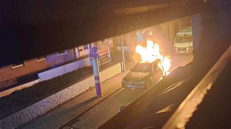 Auto Uitgebrand In Tisselt Onderzoek Naar Brandstichting Gestart Rtv