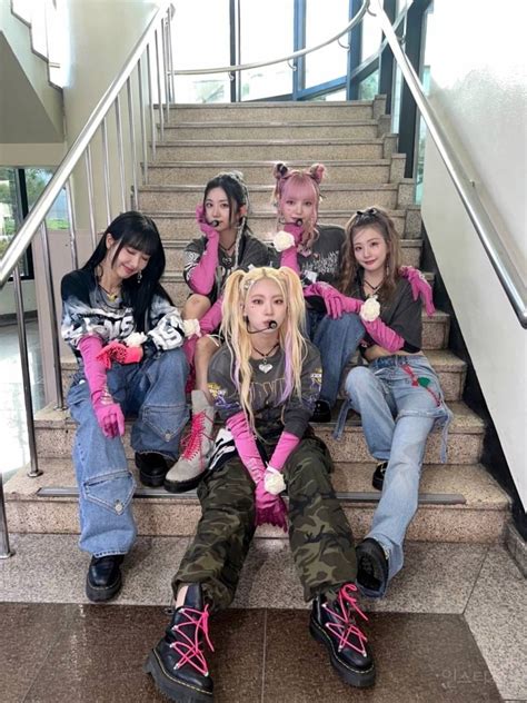 다 된 코디에 고무장갑 뿌리기 인스티즈instiz 이슈 카테고리