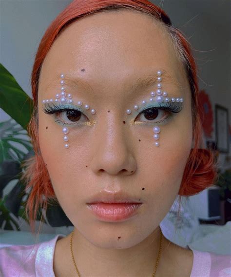 Maquiagem De Carnaval 15 Ideias De Make Com Strass Para Arrasar