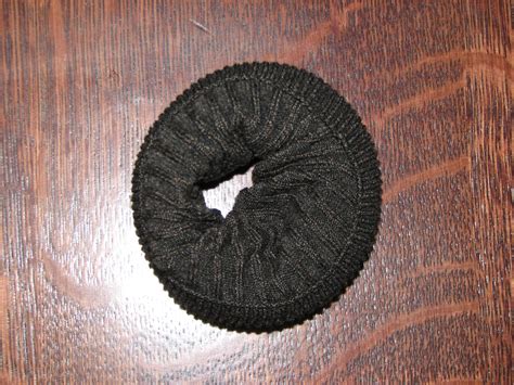 How To Make A Sock Bun Upcycle Magazine Upcycle Magazine