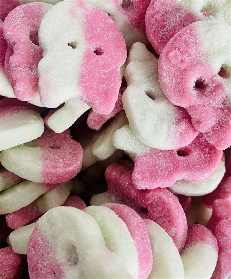 Bubs Fizzy Raspberry Skulls At Carways Candy Carways Candy