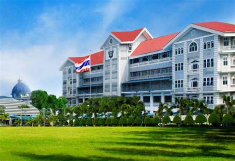 รร สารสาสน์วิเทศศึกษา ปิดเรียนหลังผู้ปกครองติดโควิด