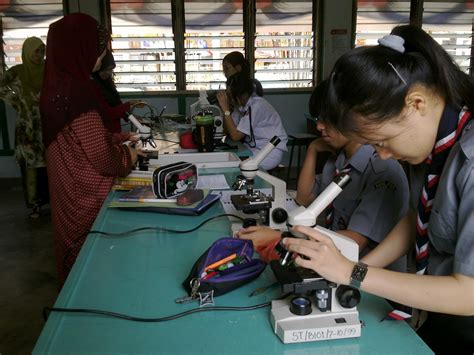 BIOLOGY FORM Experiment Measurement Of Cell Size Using Microscope