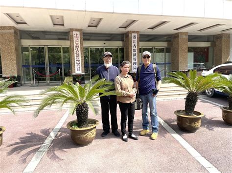 维权网 on Twitter 维权网 救救吕耿松大陆著名政治犯吕耿松情况通报 https wqw2010 blogspot