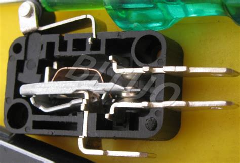 Micro Switch Bituoelec