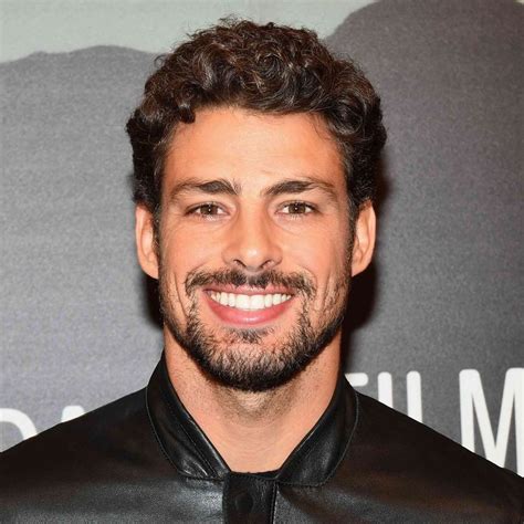 23 Celeb Approved Curly Hairstyles For Men
