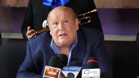 Argentine Singer And Latin Music Icon Leo Dan Passes Away At 82