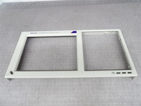 Tektronix Front Display Keypad Bezel Removed From A Dsa8300 Digital