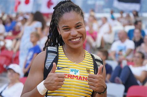 Ogunleye Mit Bestweite Ins Kugelstoß Finale Stimmede