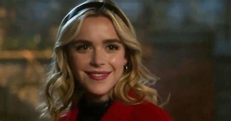Riverdale Kiernan Shipka Returning As Sabrina