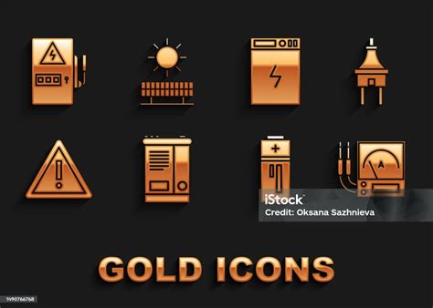 자동차 배터리 전기 플러그 암페어 미터 멀티 미터 전압계 배터리 삼각형의 느낌표 전원 은행 전기 패널 및 태양 에너지 및 태양 아이콘을 설정합니다 벡터 검은색에 대한 스톡