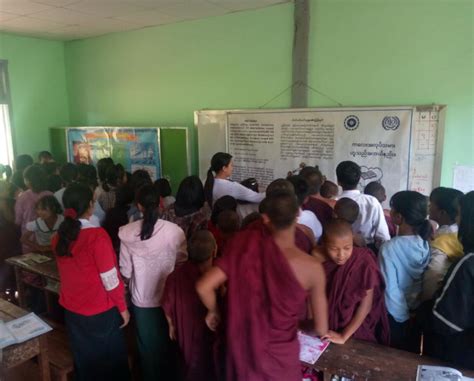 ကျောက်တလုံးကြီးမြို့ အ လ က ဂနိုင်ထော့ကျောင်းတွင် ၇၆ နှစ်မြောက် အာဇာနည်နေ့ ဟောပြောပွဲ၊ နံရံကပ