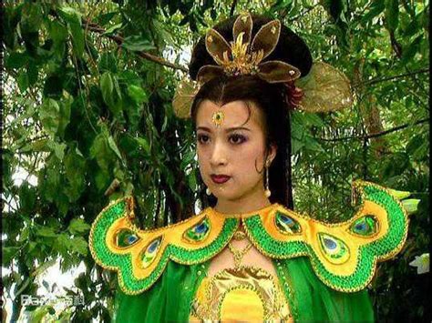 西游中孔雀公主是啥来头？如来敢收金翅大鹏雕，为何不敢动她？百科ta说