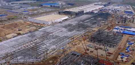 供应链受疫情影响 特斯拉上海工厂停摆 新出行