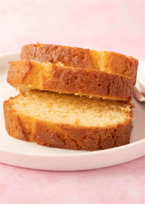 The Best Lemon Drizzle Cake Sweetest Menu