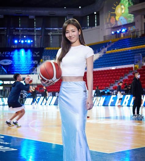 獨家專訪／從模特兒、健身教練到 Nba Kol 最美記者！宮河麻耶：「人生就是要多嘗試！」 Juksy 街星