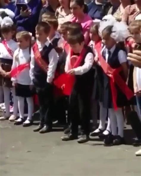 Прекрасное далёко не будь ко мне жестоко Не будь ко мне жестоко жестоко не будь By