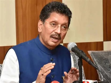 Uddhav Was Ready To Leave Mva Reveals Deepak Kesarkar