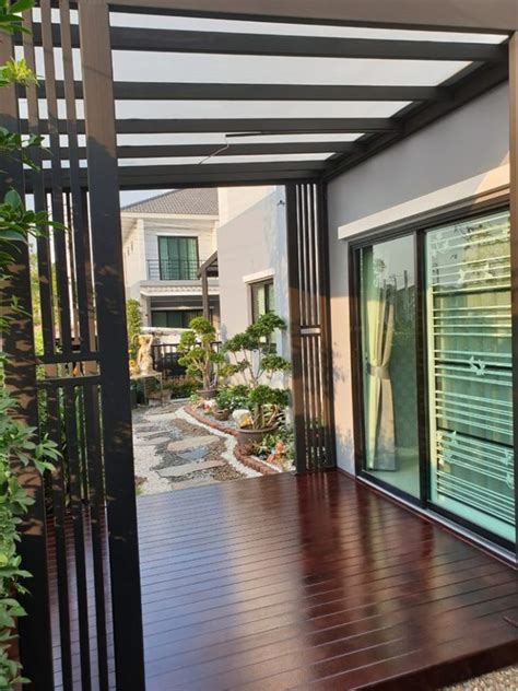 รวม 39 ไอเดีย “ต่อเติมหลังคา” ในพื้นที่ชานไม้ ข้างบ้าน ตอบโจทย์การใช้งาน บ้านและสวนไอเดีย