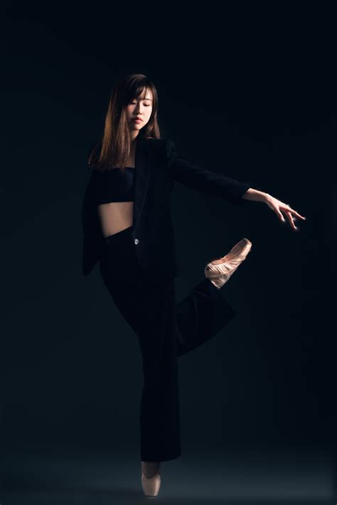 Miss Angel Lee Gravity Ballet