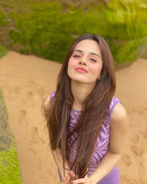 Komal R Pakibeauties