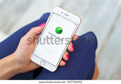 2 Ipad Erase Data Images Stock Photos Vectors Shutterstock