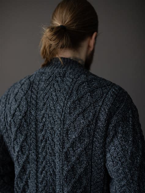Шерстяная кофта XP3016 от Aran Crafts | IRISH WOOL