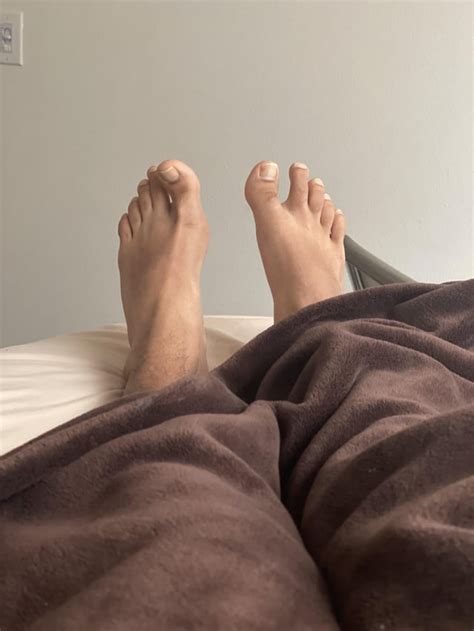 Who Wants To Worship These Feet Rkiffmesieps