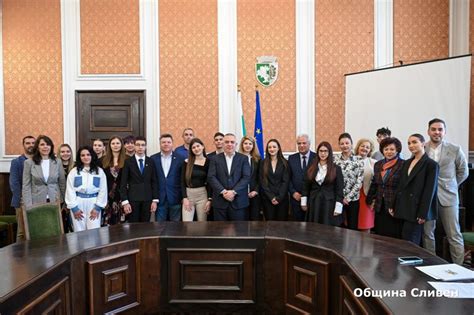 Местната комисия за борба с трафика на хора в гр Сливен се включи в