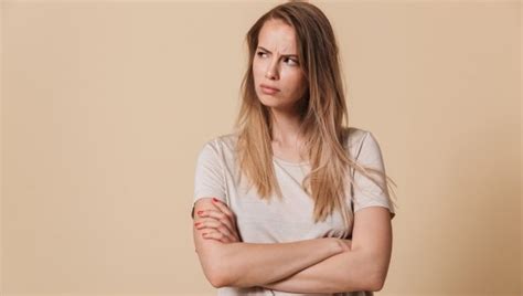 Има 8 фрази които жените използват когато им липсва класа и изтънченост