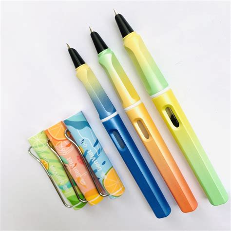 Vietnamese Lotus Pen 007 Very Beautiful Fruit Shaped Rough Pen Body Hand Sharpened Bamboo Leaf