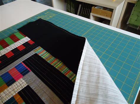 The Quilting Edge Tutorial QAYG Adding Borders
