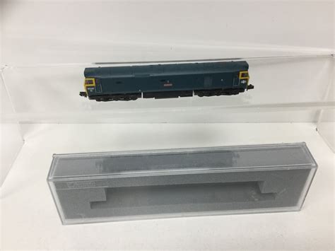 Graham Farish 371 253 N Gauge Br Blue Class 50 50037 Illustrious
