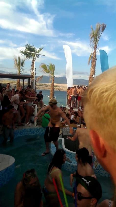 Guys Just Having Fun Naked Guy On Pool Party Thisvid Com