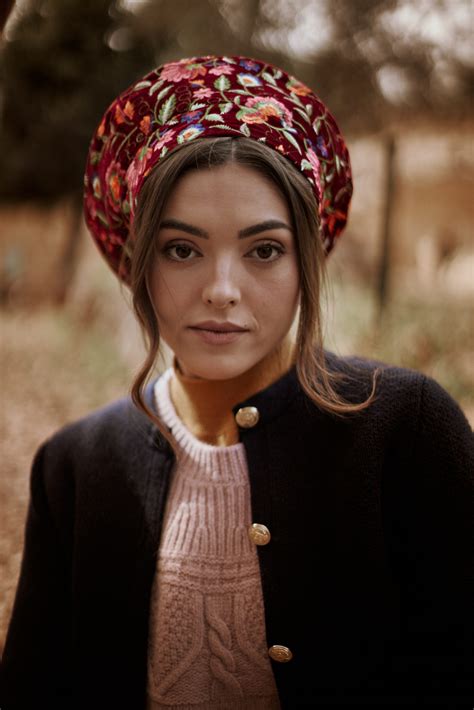 כתנות אור שובל רותה כי כל אישה יפה