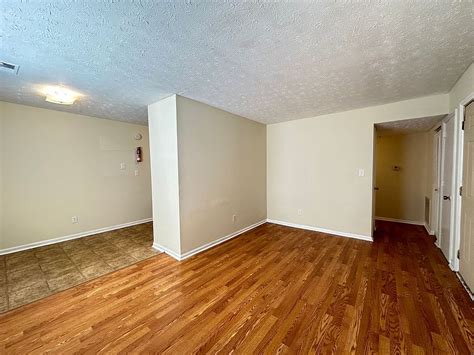 1877 Gerald Dr Lexington Ky 40511 Zillow