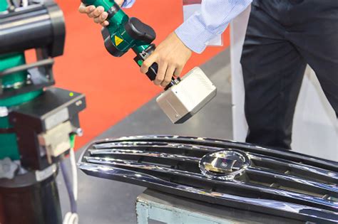 리버스 엔지니어링에 대 한 3 차원 레이저 스캔 측정 자동차 부품 공장 산업 건물에 대한 스톡 사진 및 기타 이미지 공장 산업 건물 강철 검사자 Istock