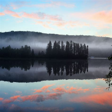 2932x2932 Lake Reflection Mountains Ipad Pro Retina Display Hd 4k