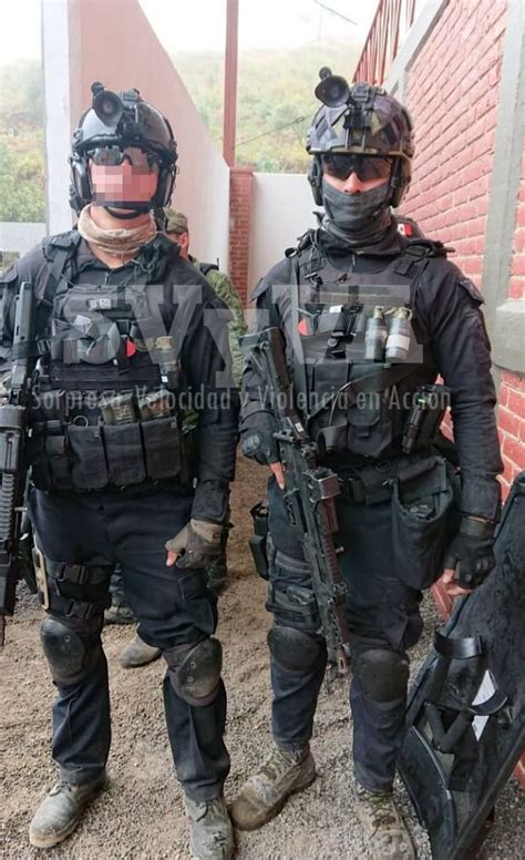 Mexican Army Special Forces During A Ct Exercise [720 X 1180] Mexican