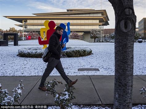 白雪皑皑美爱荷华州得梅因迎来2019年的首场降雪