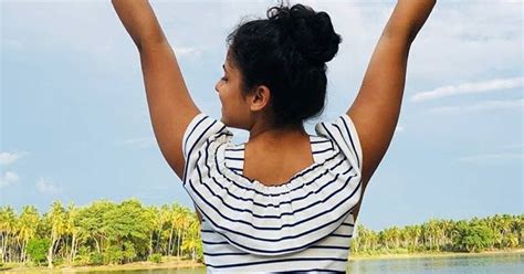 Sanduni Fernando Boat Riding Photo Shoot