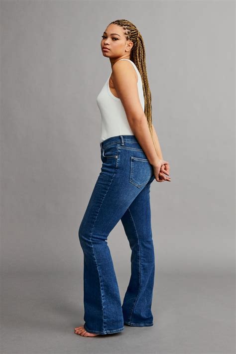 Low Waist Bootcut Jeans Blå Dam Gina Tricot