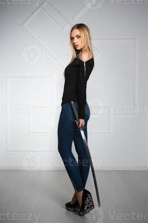 Charming young woman 20088766 Stock Photo at Vecteezy