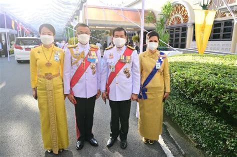 ร่วมงานสโมสรสันนิบาตเฉลิมพระเกียรติพระบาทสมเด็จพระเจ้าอยู่หัว เนื่องในโอกาส เฉลิมพระชนมพรรษา