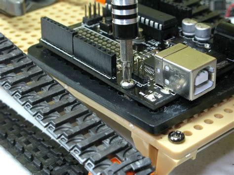 Diy Phone Controlled Fpv Rover Fast And Agile Diy Phone Arduino